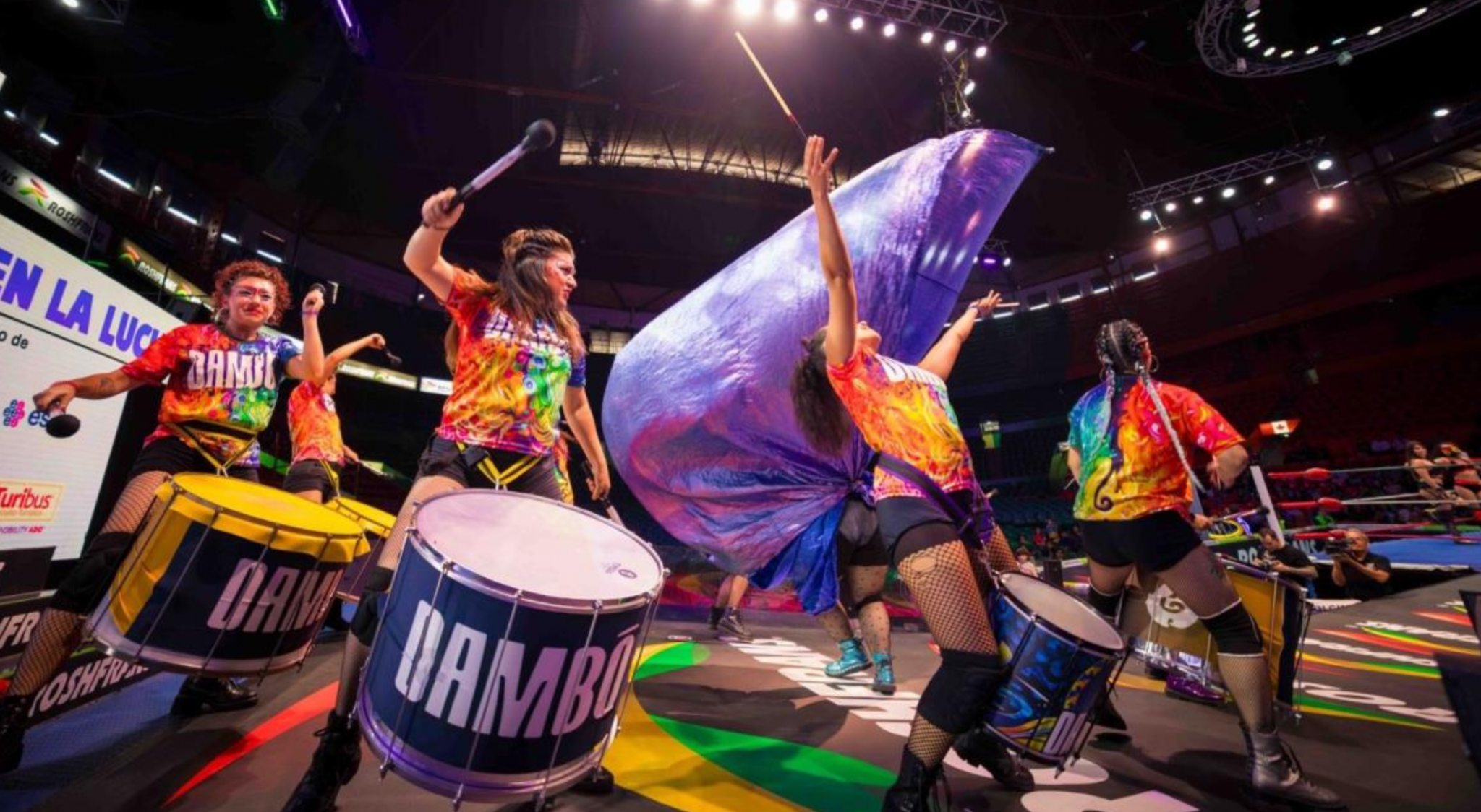 Dambó consolida su estatus internacional haciendo bailar a Maluma en el ...